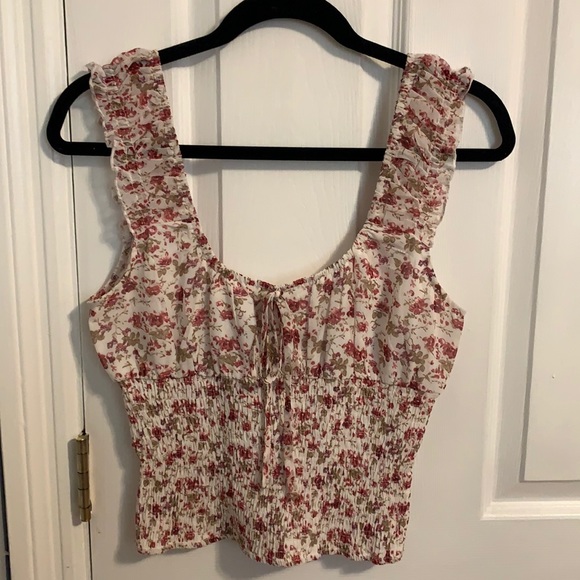 PrettyLittleThing | Tops | Prettylittlething Floral Tank Top Blouse ...